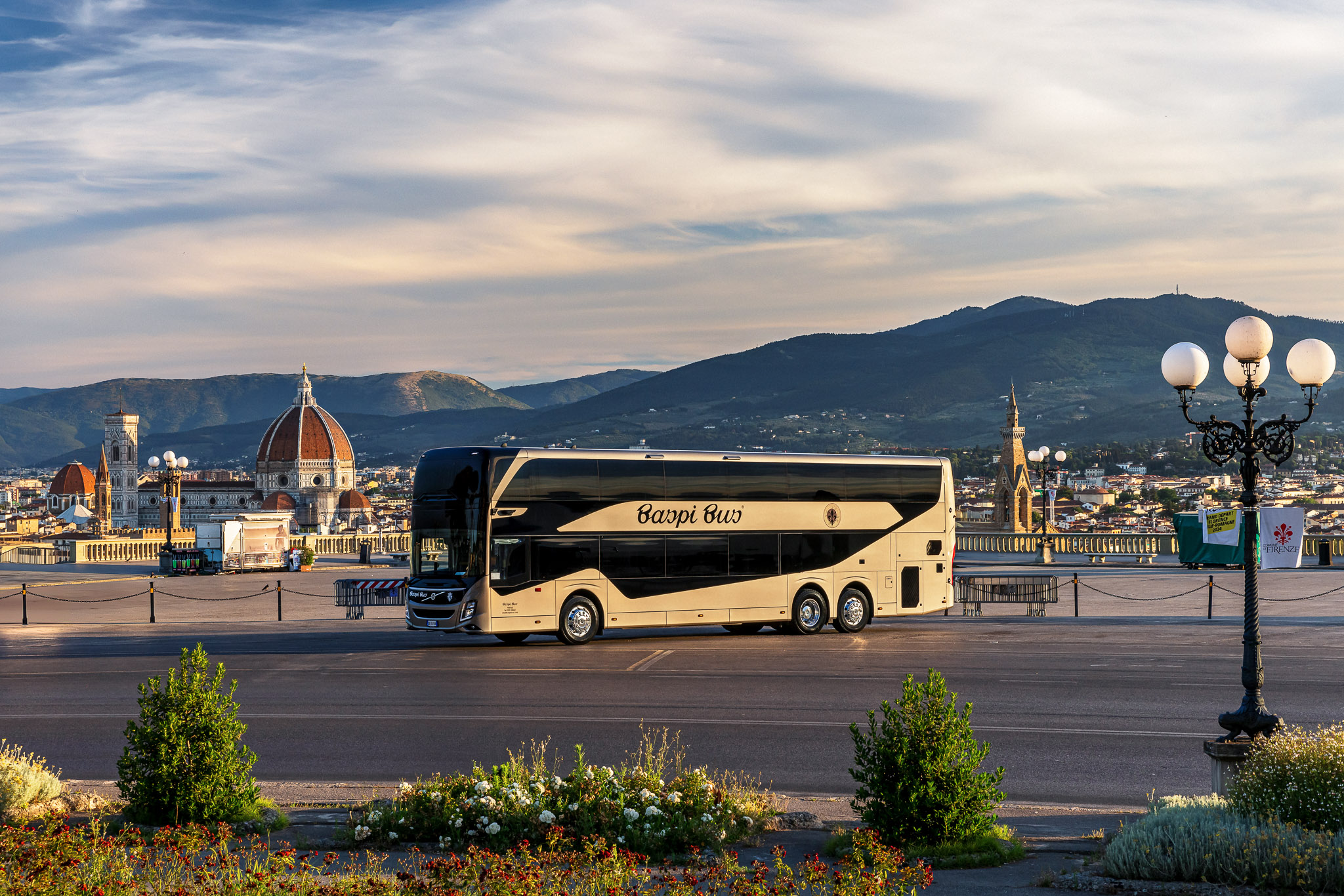 BASPI BUS: Dal 1939, tradizione e innovazione nel trasporto turistico ...